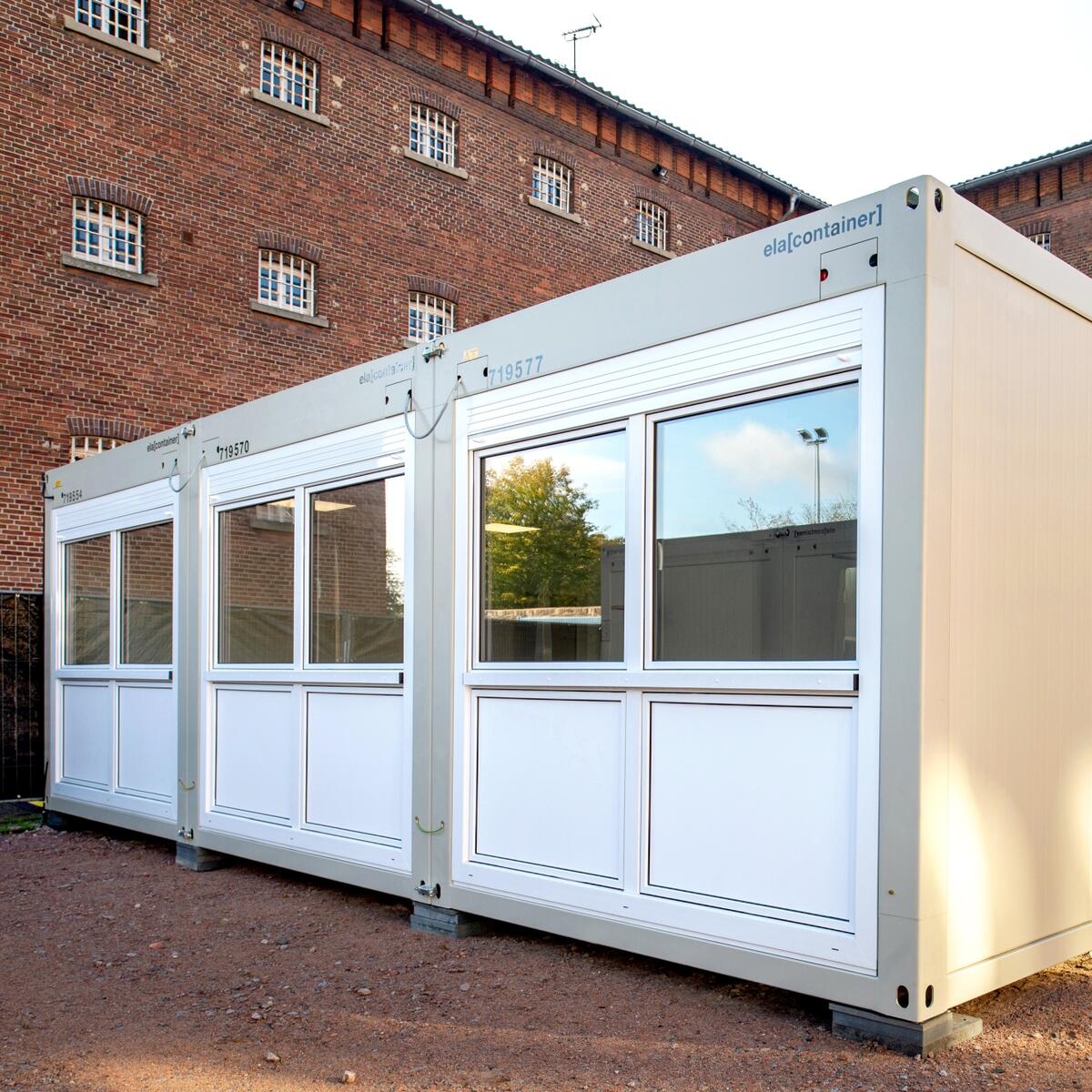 Sitzungssäle aus ELA Containern beim Landgericht | ELA Container ...