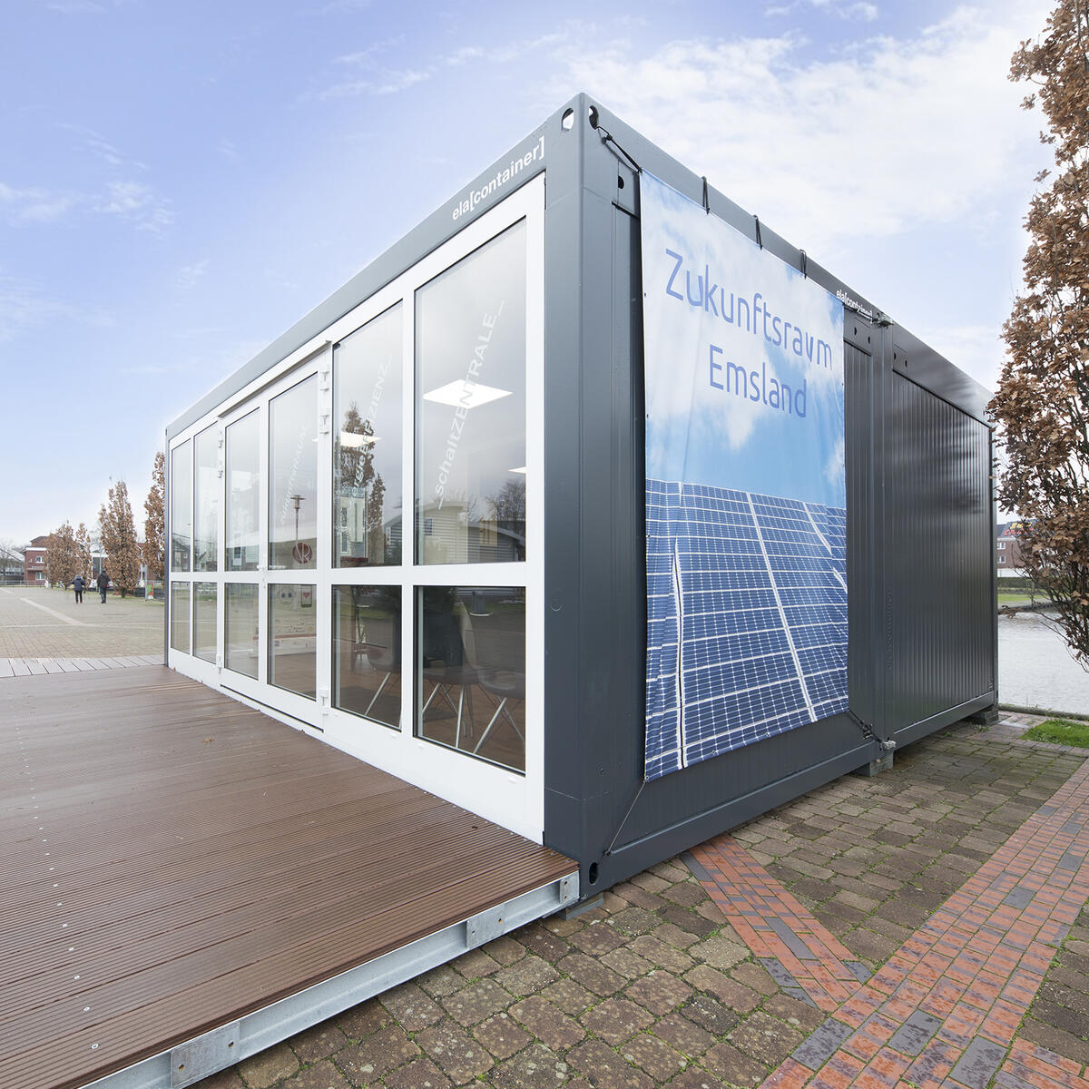 Showroom aus Containern als Zukunftsraum im Emsland | ELA Container ...