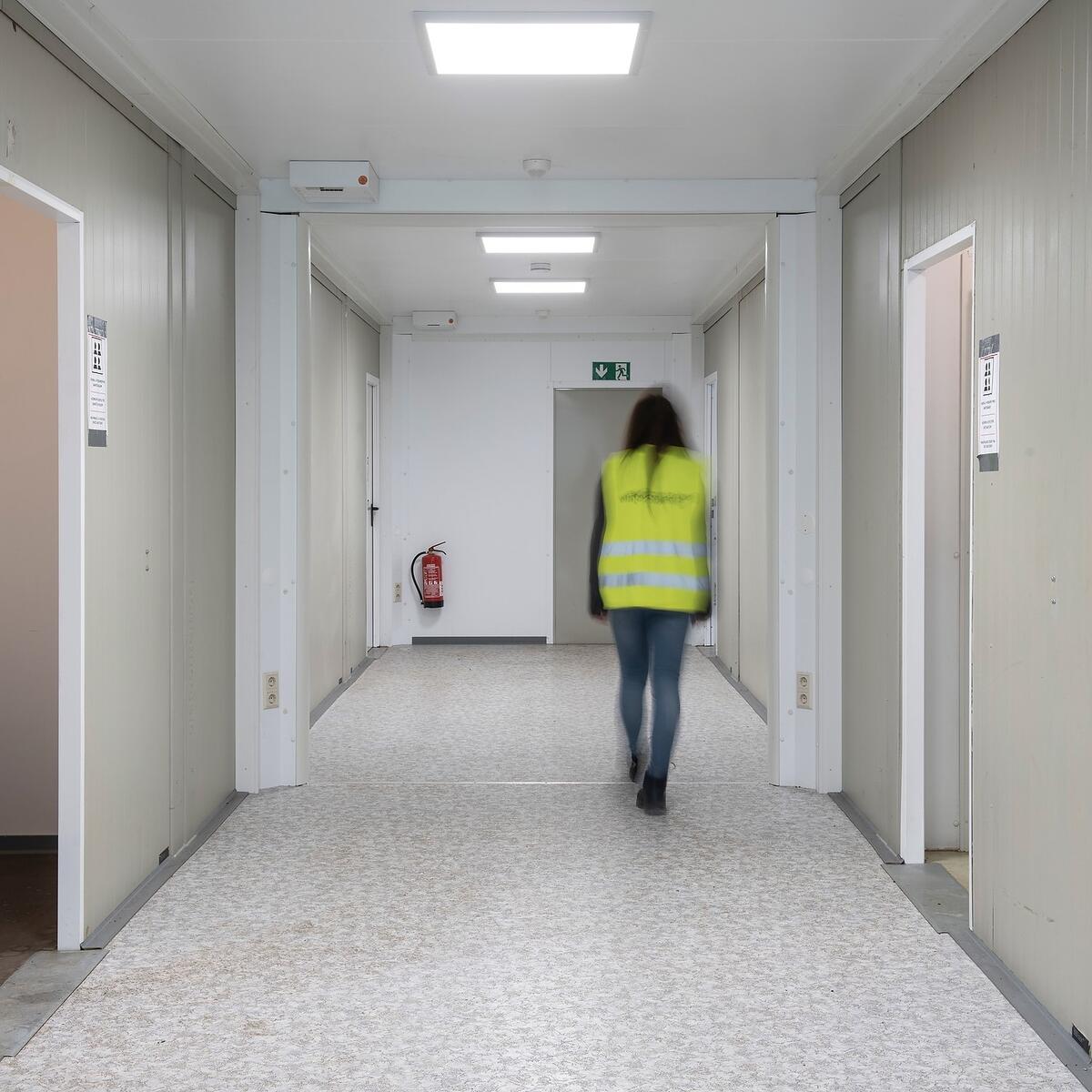 ELA Container errichtet Containerunterkunft für Revisionsarbeiten | ELA ...